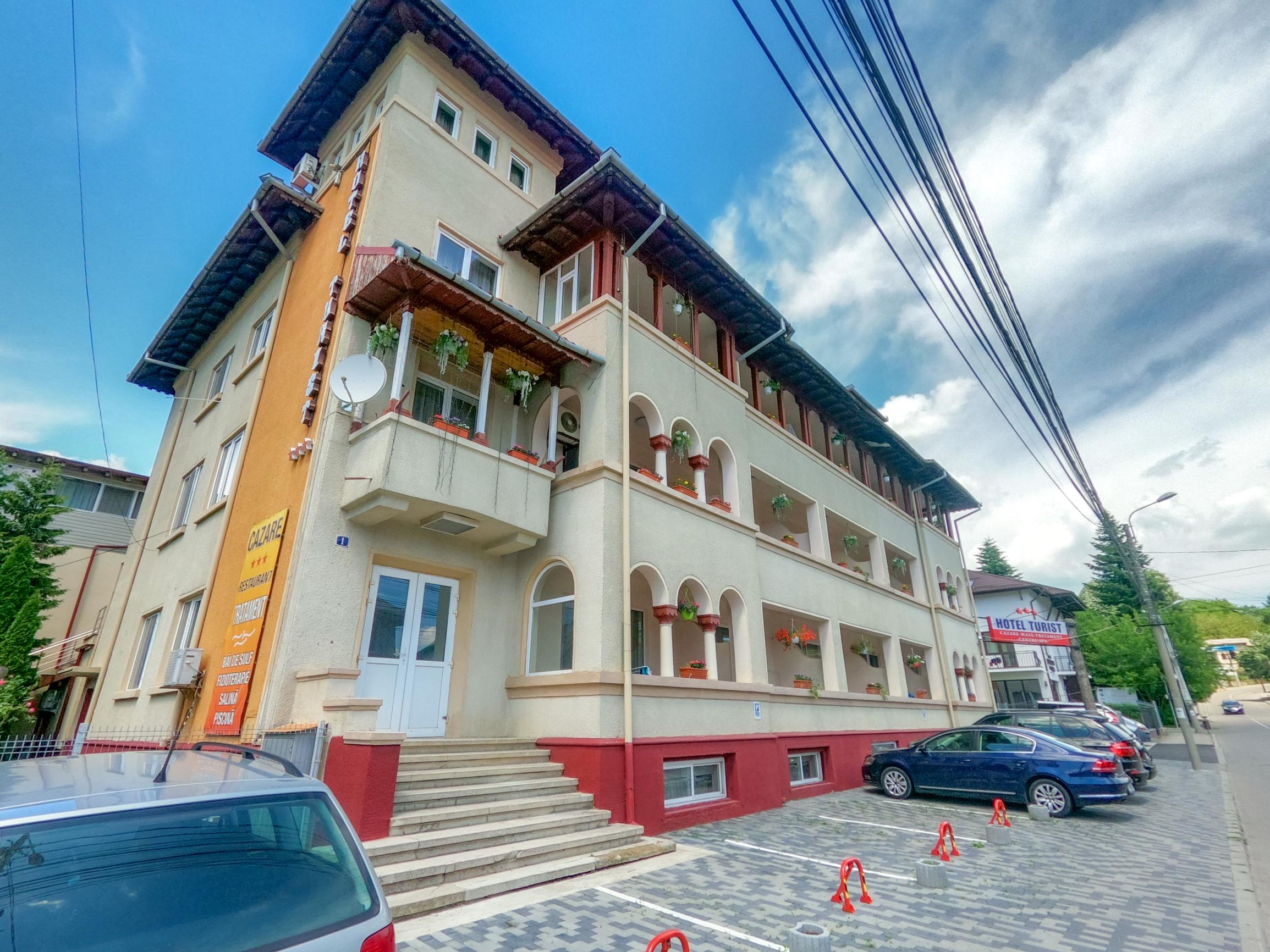 Despre - Hotel Turist Pucioasa